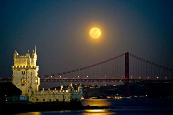 Mais 6 imagens da Grande Lua