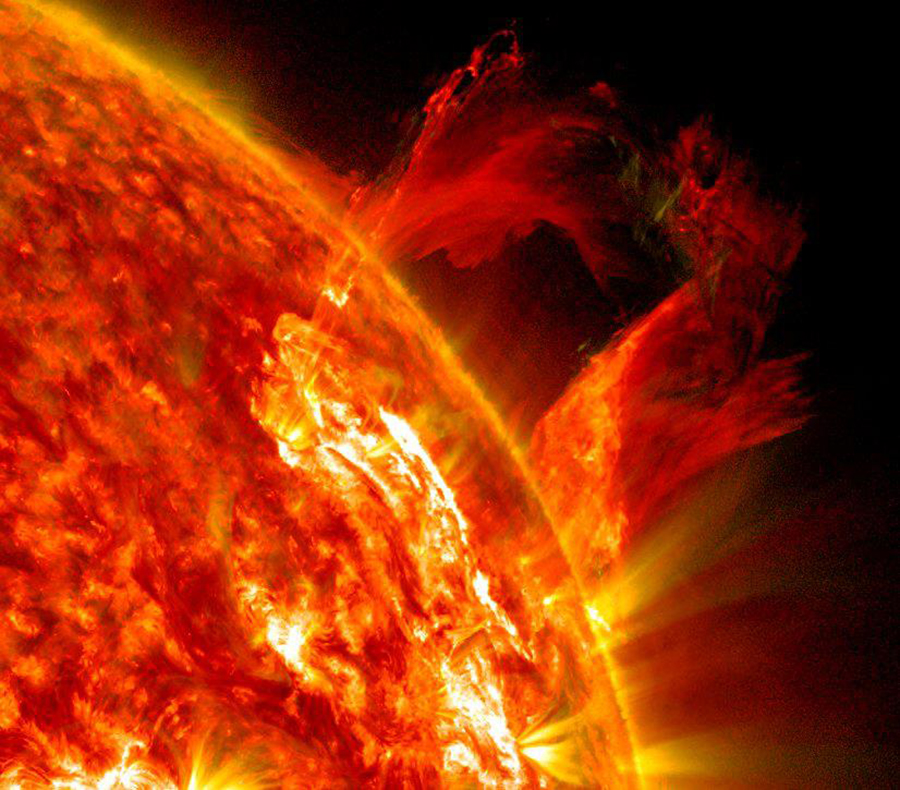 Erupção solar com CME em direcção à Terra