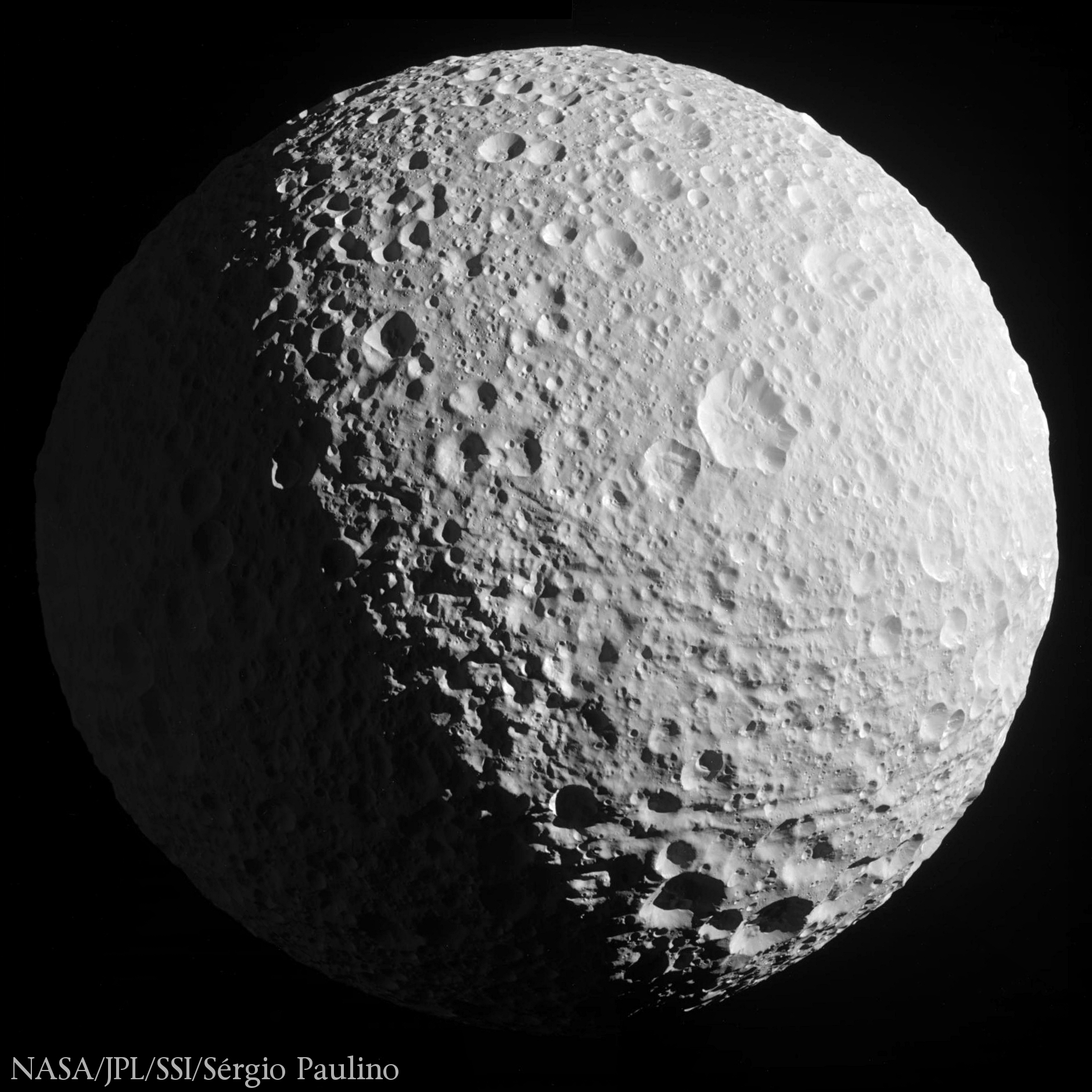 Belas imagens de Mimas e Telesto
