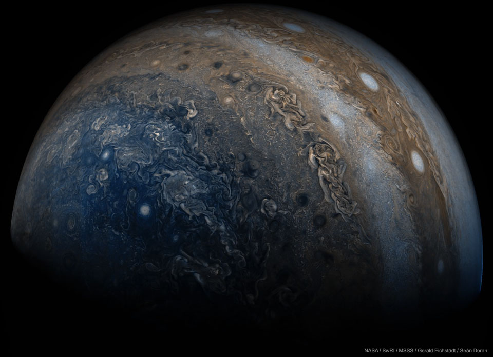 Júpiter, pela Juno